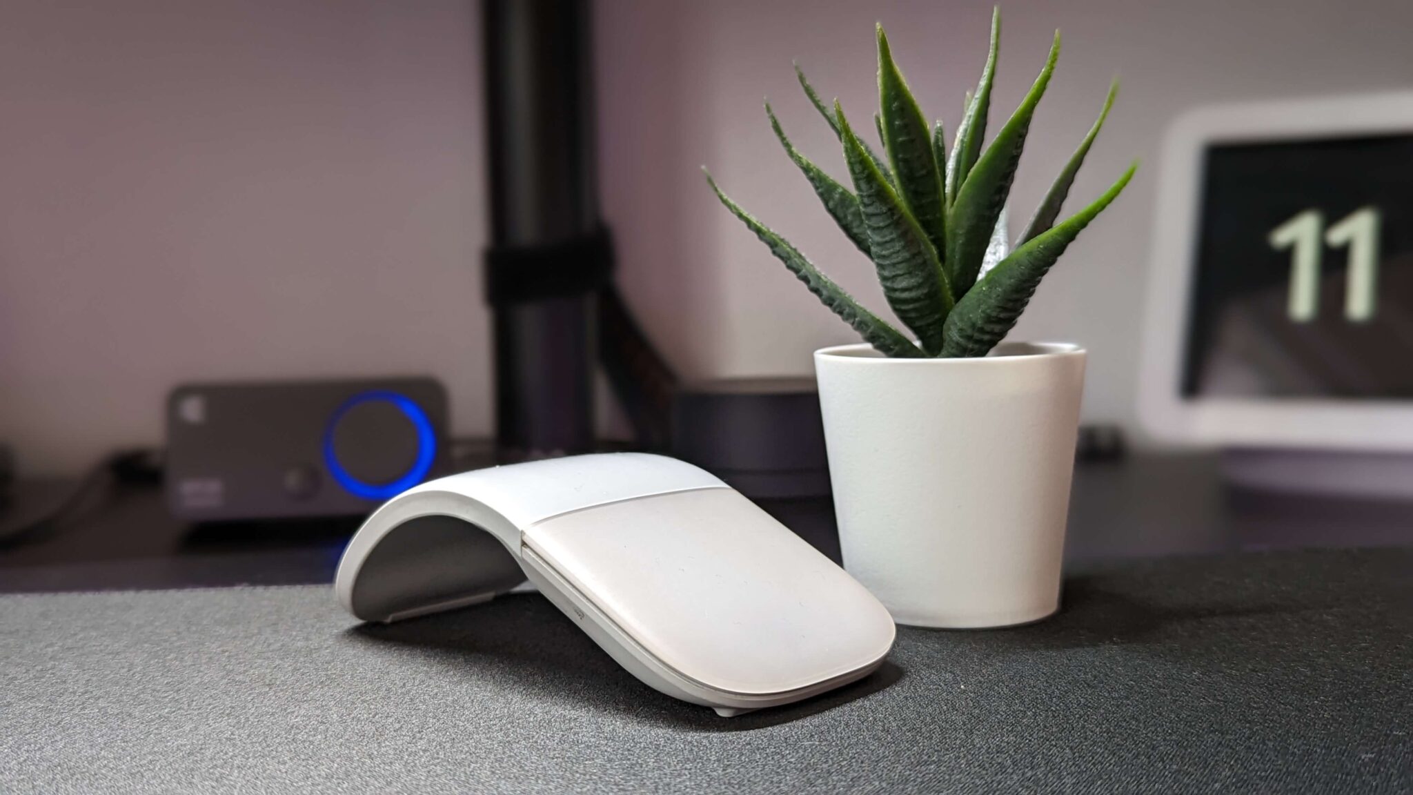 6 Awesome Gadgets You Need For Your Work Bag!