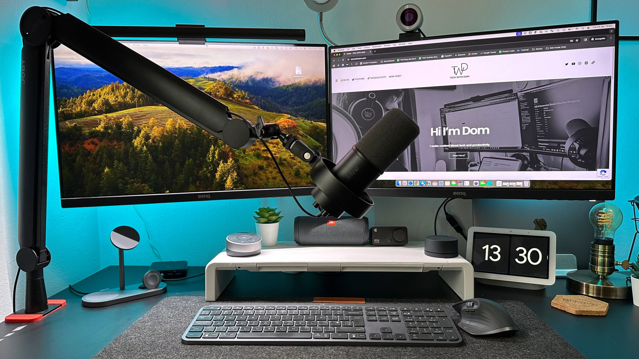 10 Awesome Things I Have On My Desk - January 2024